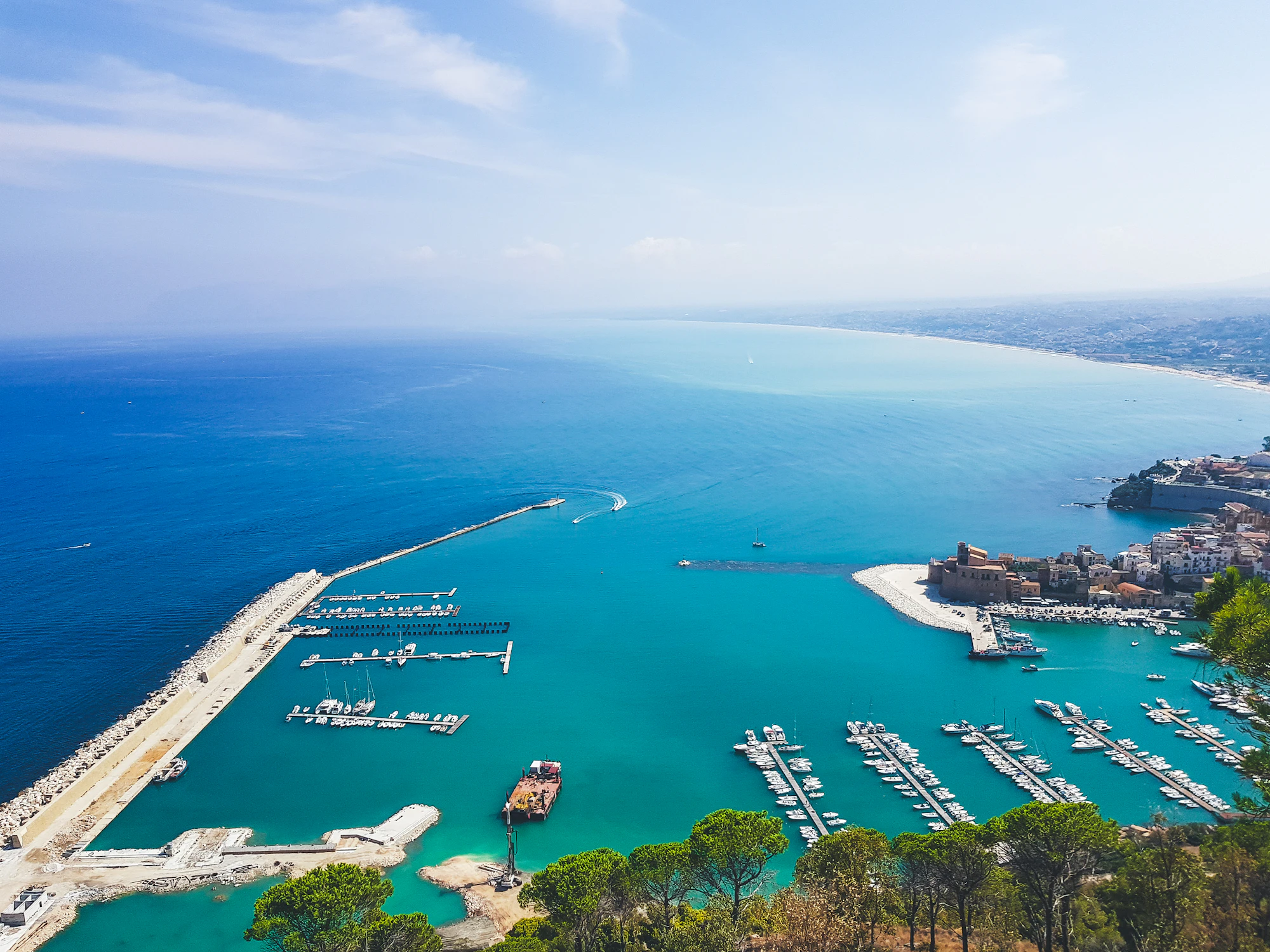 Mediterranean Cruise Guide: Routes, Ports & Planning Tips | PortAdventurer